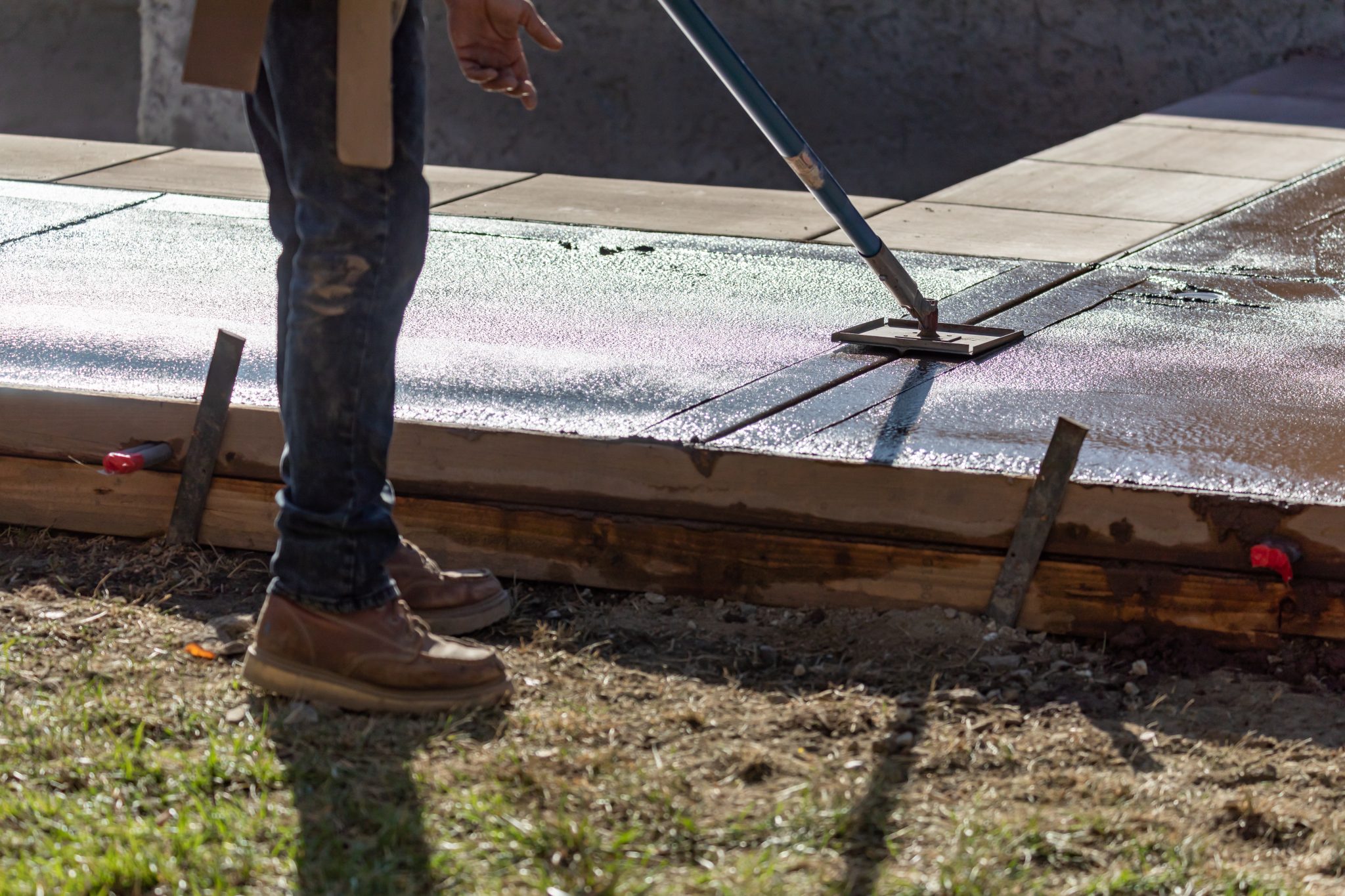Concrete Sidewalk Installation and Repair: Your Complete Guide - Big ...