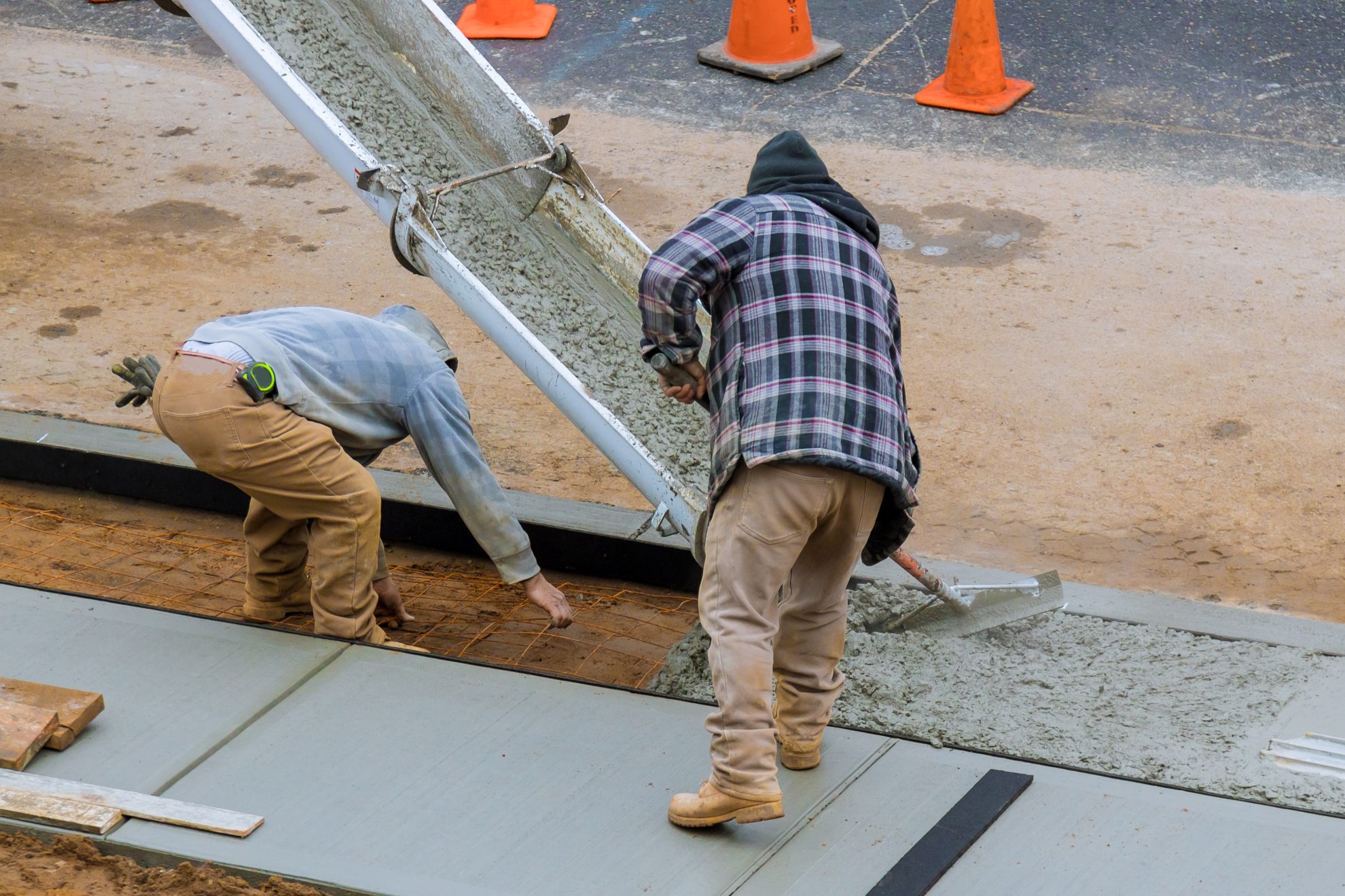 The Dos and Don'ts of Pouring Concrete: Tips from the Pros | Big Easy ...
